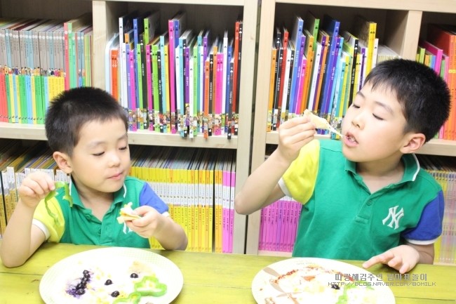 얼굴피자또띠아피자유아간식엄마표놀이엄마표요리놀이래핑카우 벨큐브 네이버 블로그